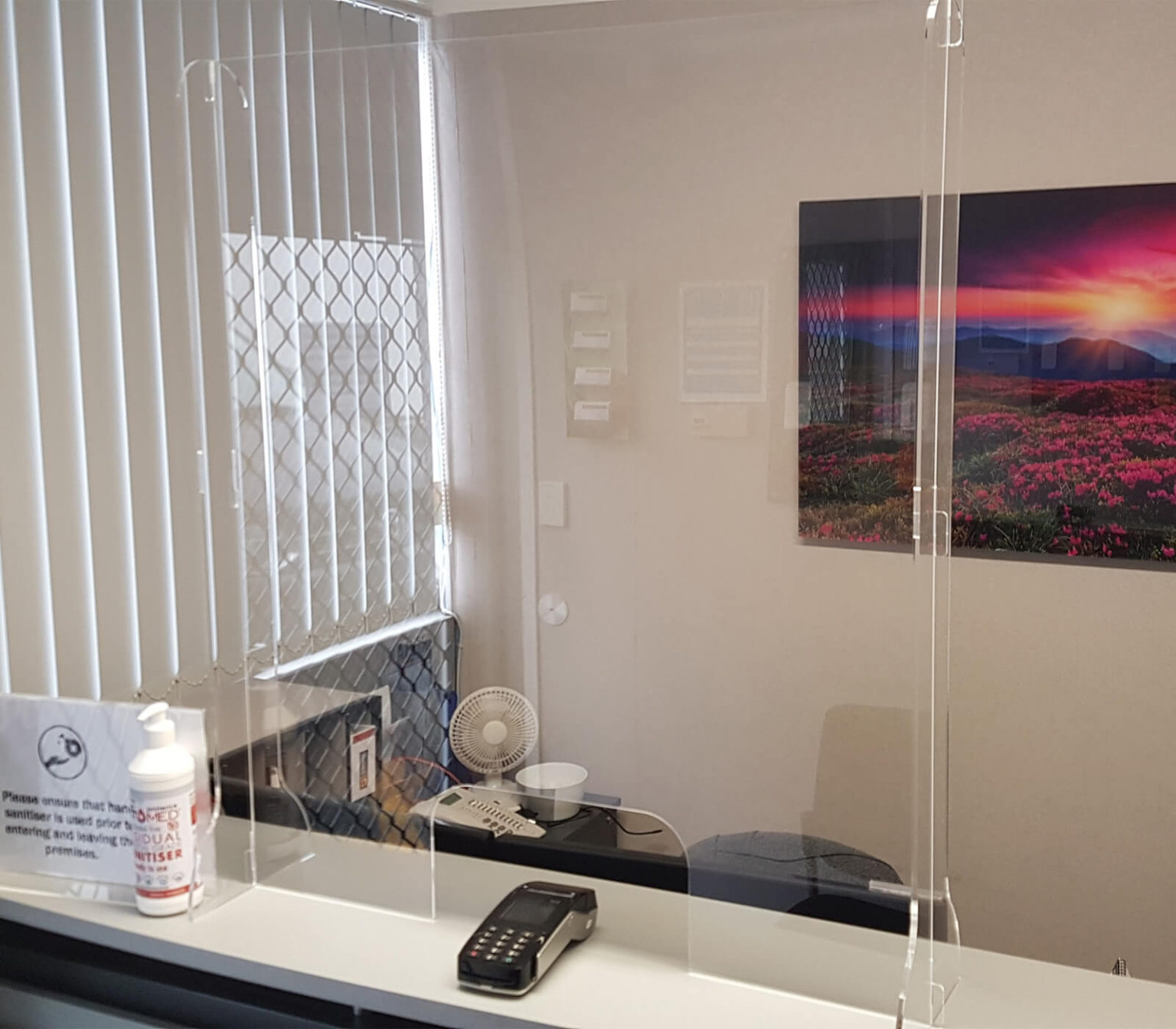 Counter Top Barriers - Health and Safety Signs